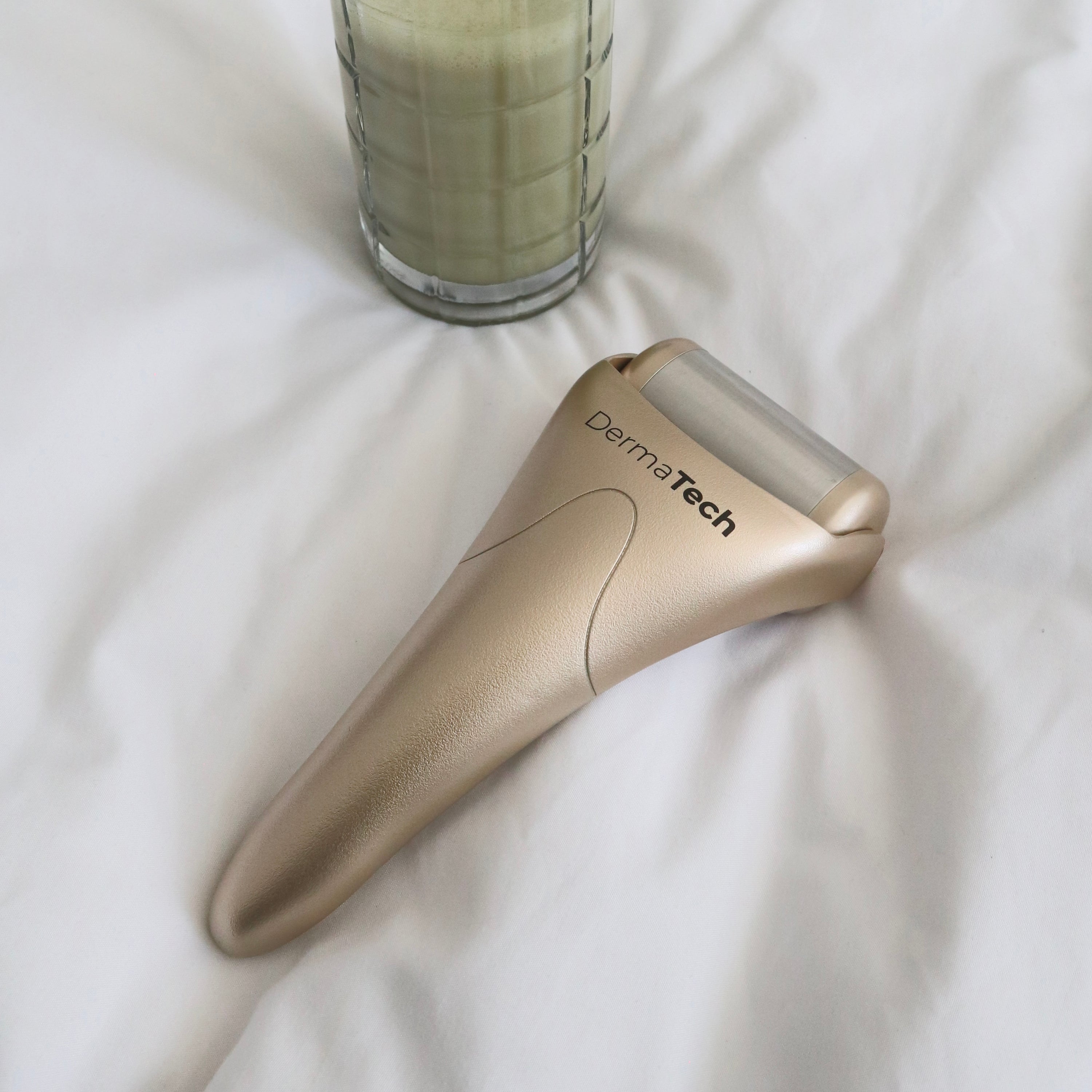 Cold Therapy Ice Facial Roller – DermaTech Skincare